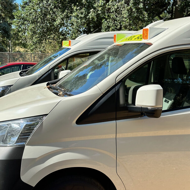 Victorian School Bus Light Kit for Toyota HiAce Commuter - Safebus